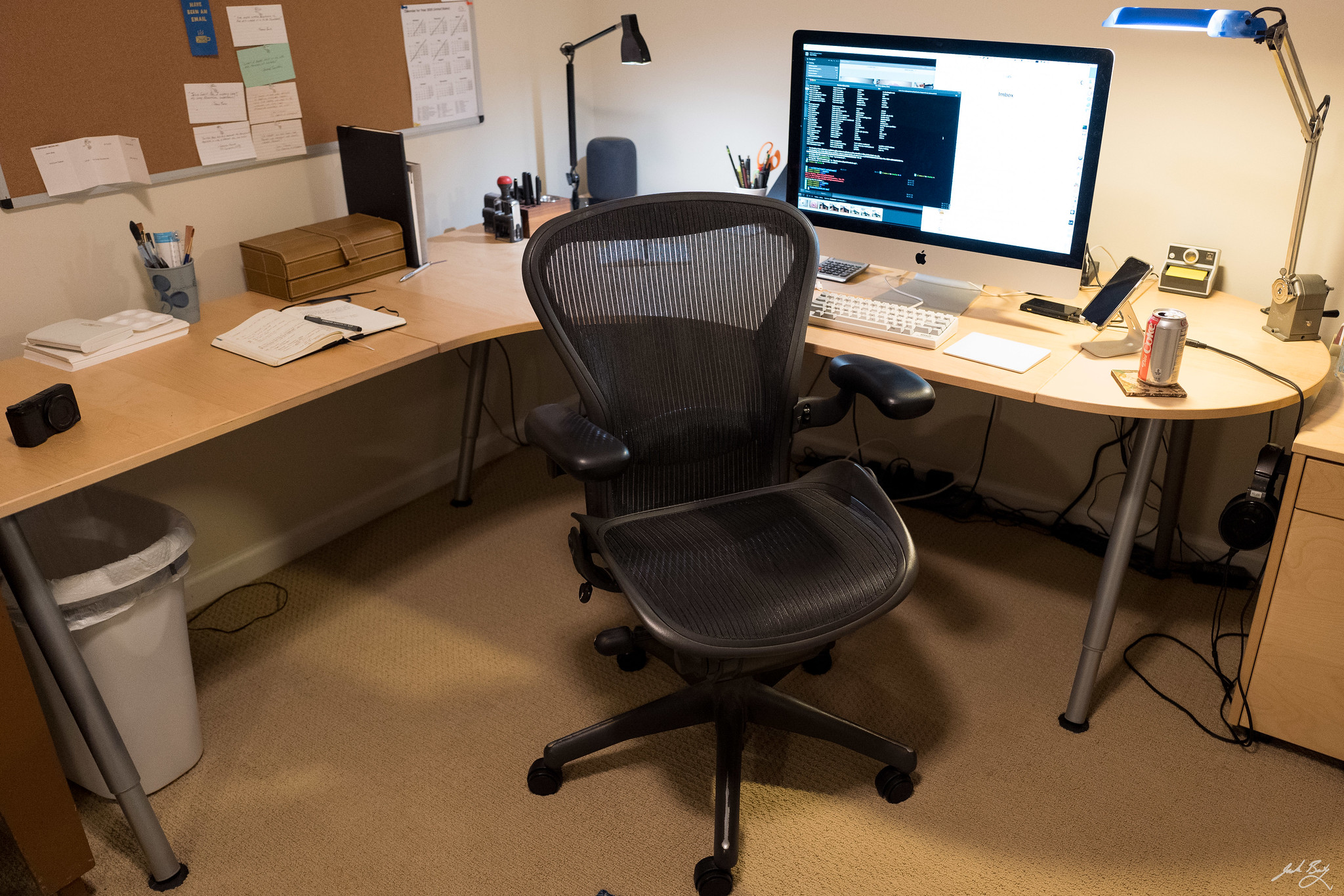 How does a dedicated computer circuit work for home offices?